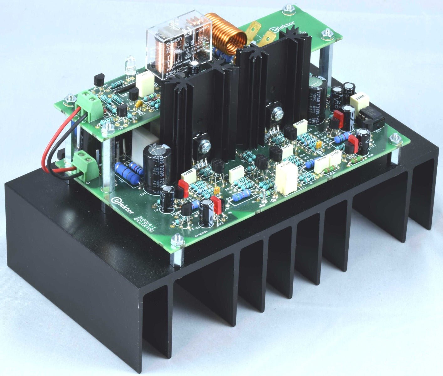 À saisir : Kits Amplificateur de puissance Elektor (2 kits)